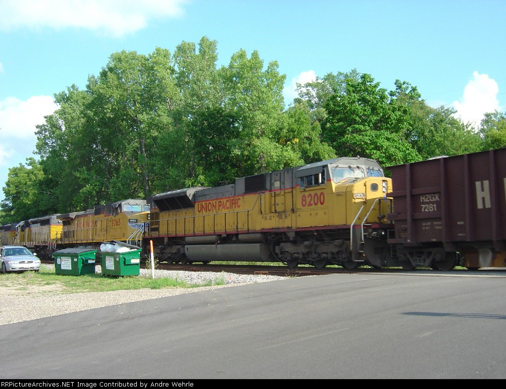 UP 8200 and the rock train crossing Vine Street